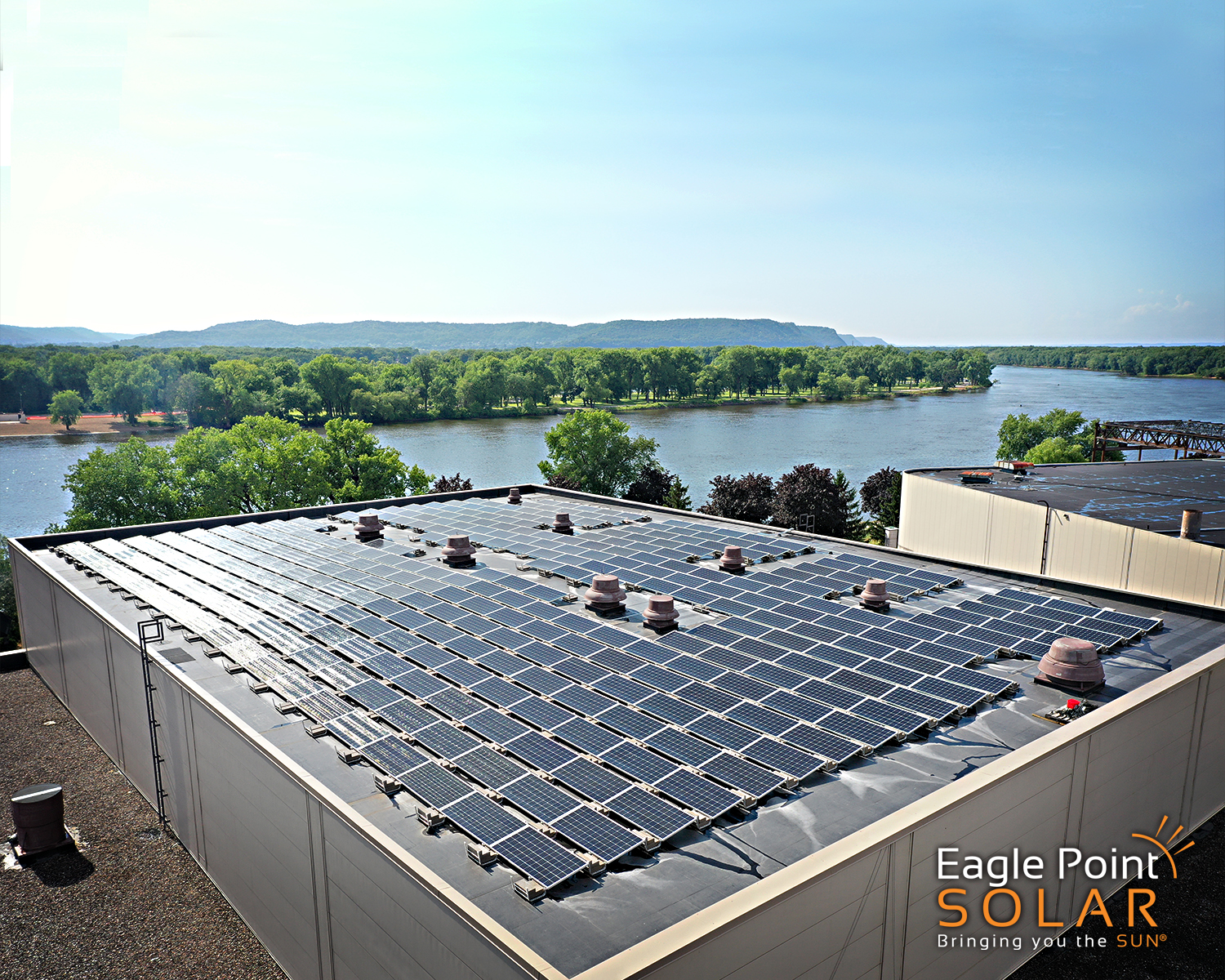 CITY OF LA CROSSE - CENTER - Eagle Point Solar