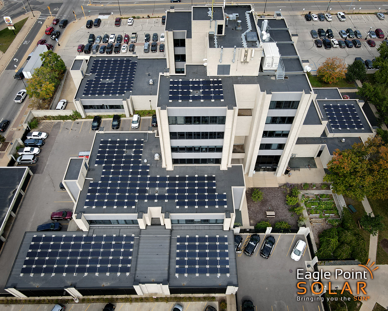 CITY OF LA CROSSE CITY HALL - Eagle Point Solar